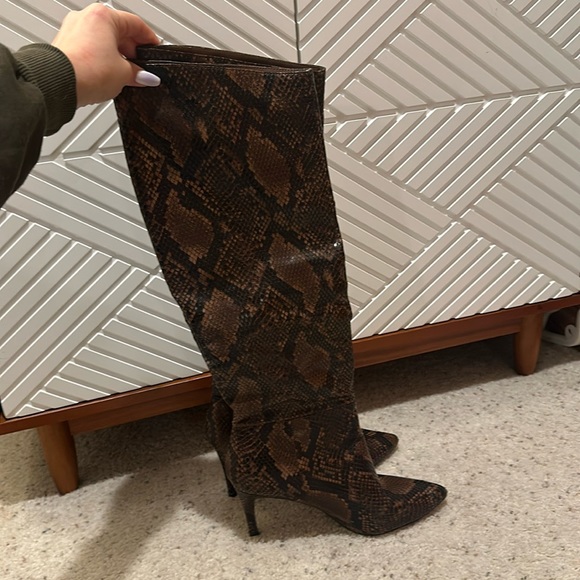 Steve Madden | Shoes | Steve Madden Brown Kneehigh Kinga Snake Boots ...